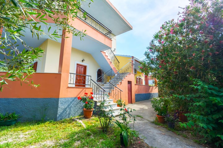 Lucy's Garden Studio - Kavos