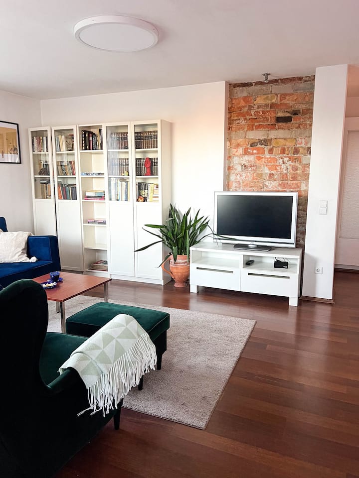 Apt For 6 • Free Parking • Panoramic Green Views - Kaunas