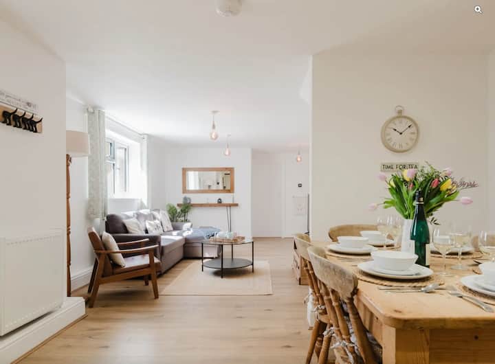 Owl Cottage - Cosy Cotswolds Stone Escape - Stow-on-the-Wold