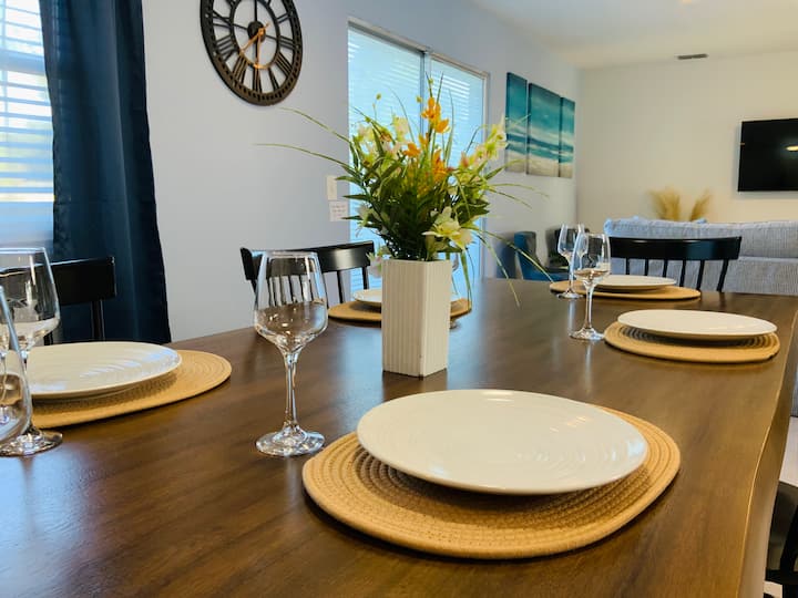 Welcome To Lillie’s Blue <2mi. Dwntwn. - 3 Bed Hse - Saint Augustine, FL