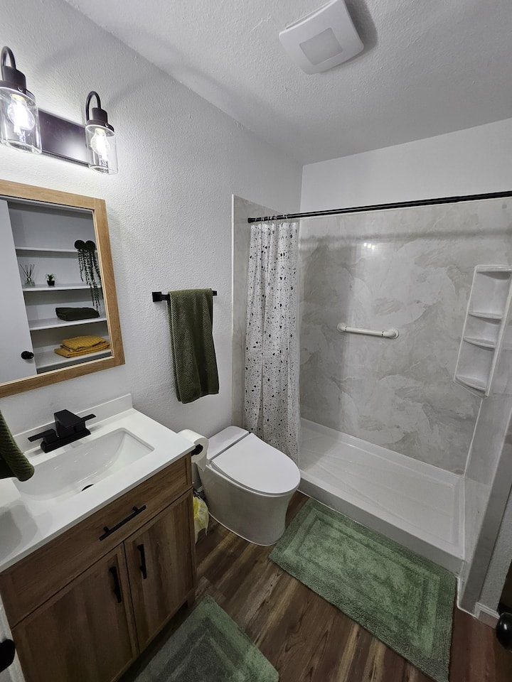 The Townhouse Retreat - San Antonio, TX