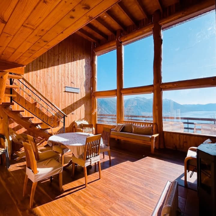 Casa Caburgua Con Vista Al Lago - Chile