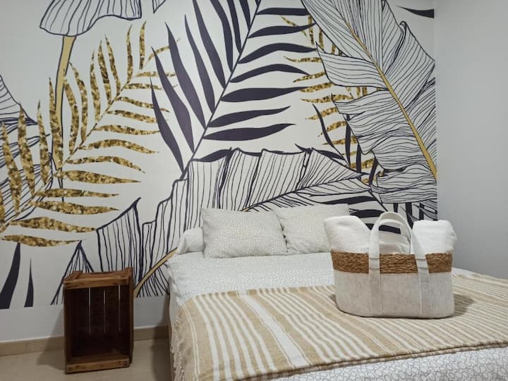 Casamorada. Apto Interior. Cama/sofá Cama - Cádiz