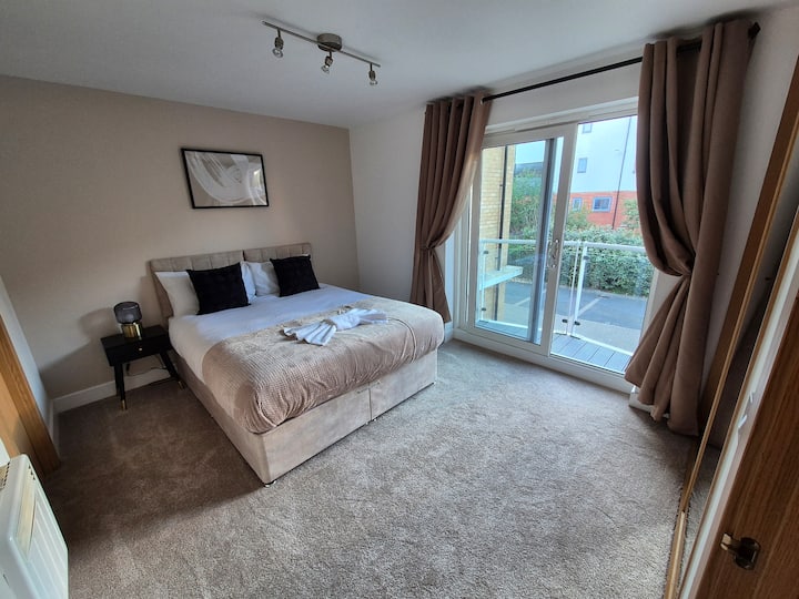 Contractors/station/enquirenow - Colchester