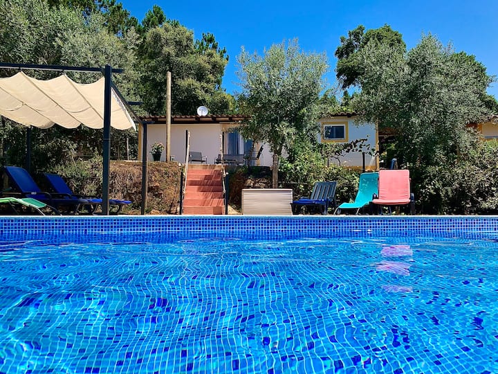 Casa Escondida (Hidden House) - Castelo