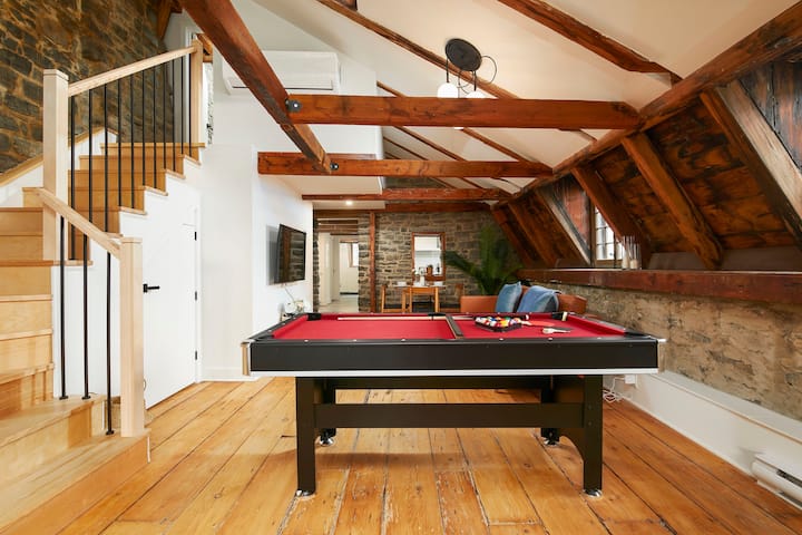 Majestueux Loft Sur 2 éTages- Coeur Vieux-port - Centre Bell