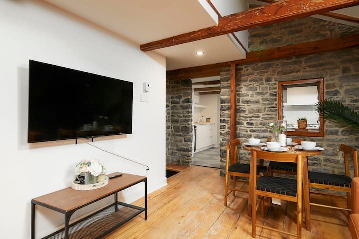 Majestic Loft On 2 Floors - Heart Of The Old Port - Montreal