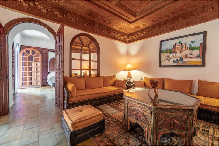 Appartement Traditionnel, Cosy & Calme • Palmeraie - Marrakesh