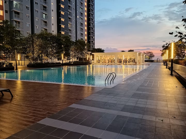 Alanis Suites Klia By Cotton Cloud - Kuala Lumpur Airport (KUL)