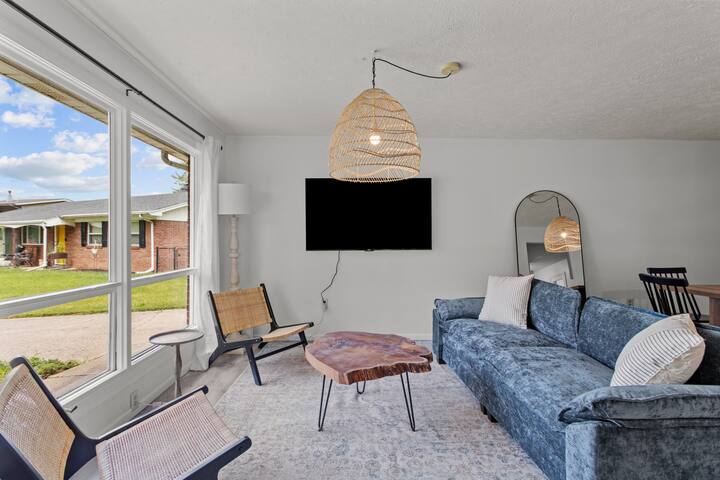 New 2024 - 3 Bedroom Peaceful Modern Farmhouse - Kokomo, IN
