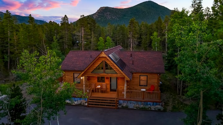 Private Lake & Mtn. Access Hot Tub|sauna|fire Pit! - Colorado