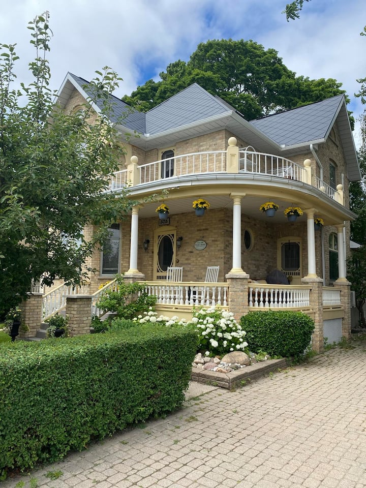 Beach Town Getaway! - Port Elgin