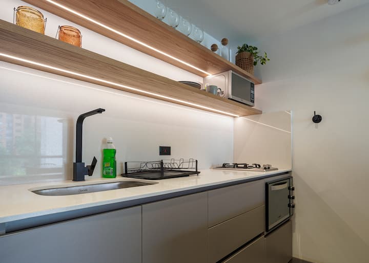 Modern Studio In Quiet El Poblado Neighborhood - Medellín, Colombia