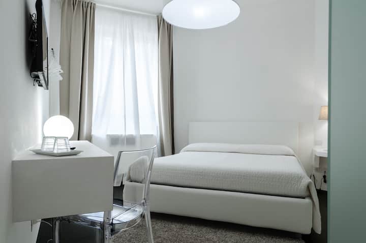 Vittoria Design Hotel - Camera Small Economy - Siena