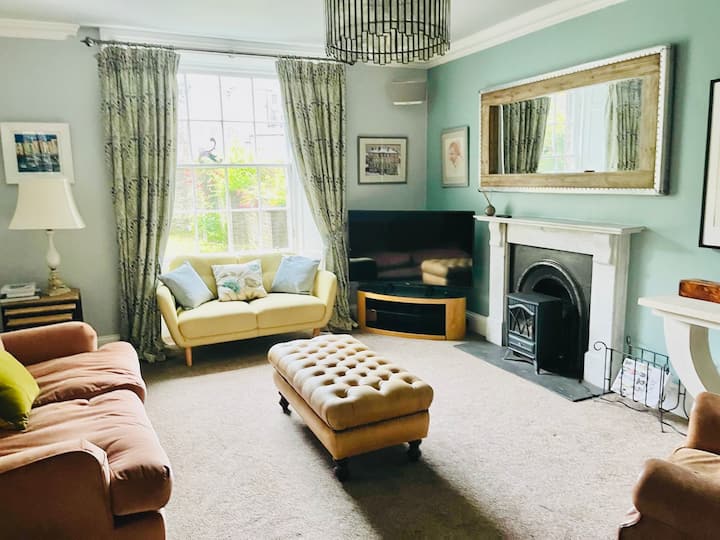 6-bed, City Centre, Garden. - Edimburgo