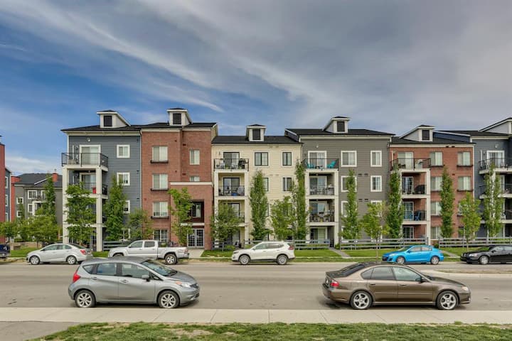 Beautiful Condo, Brand New - Calgary