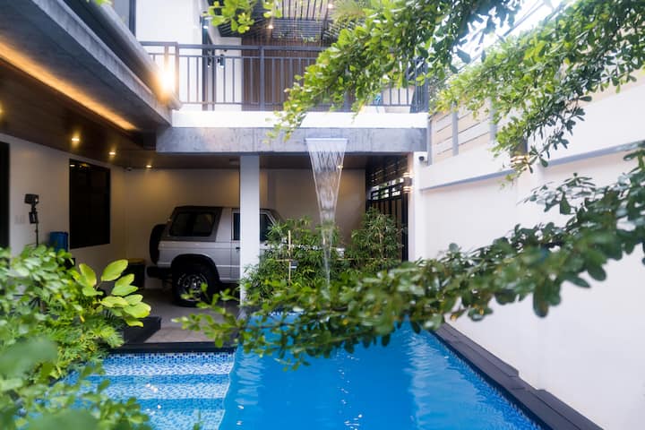 Private Pool Villa In Midtown Cebu City | Junquera - Cebu