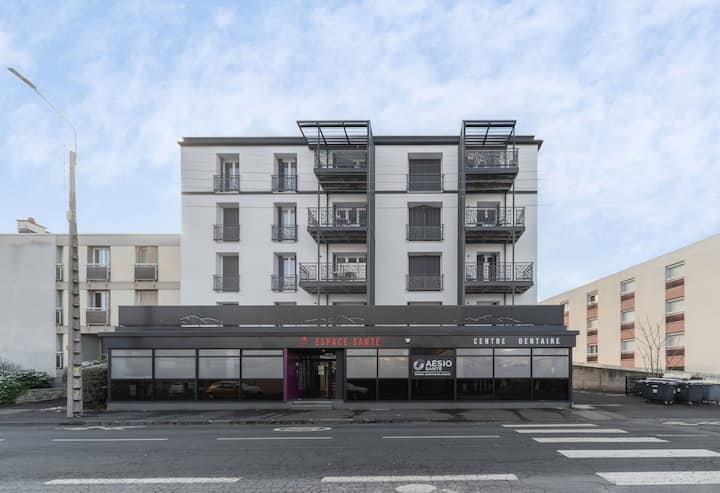 Appartement Design Avec Parking Privé - Gare de Clermont-Ferrand