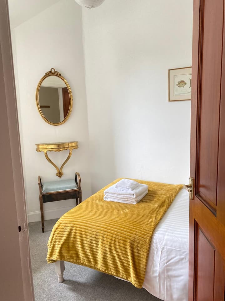 1 Bed Flat Near Edinburgh Castle - Edinburgh
