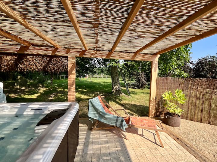 Maison 8 Personnes+ Jacuzzi – Week-end Détente - Ploubalay
