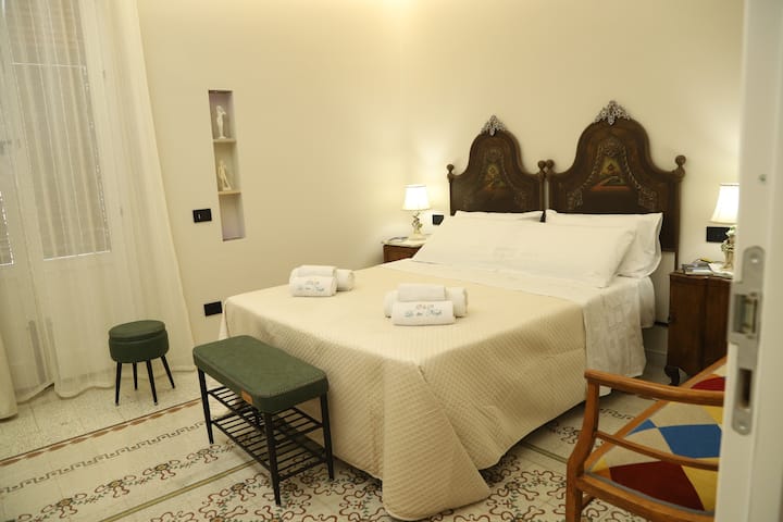 B&b Le Tre Ninfe
Camera 5 Con Bagno Privato - Cinisi