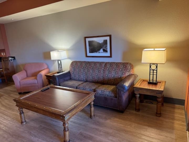 Beautiful 1st Flr 3 Bdrm/updated - Wisconsin Dells, WI