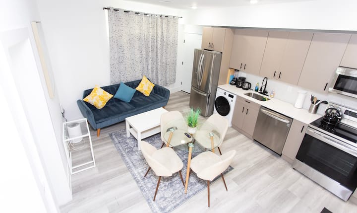 Luxury Capitol Hill Retreat With In-house Services - Trinidad, Washington DC