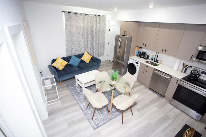 Luxury Capitol Hill Retreat With In-house Services - Hyattsville