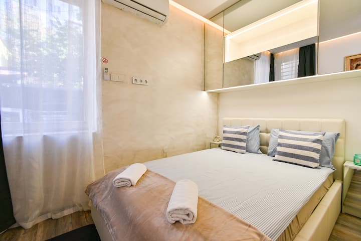 Tsar Simeon 65 Studio (With Free Parking Space) - Sofia