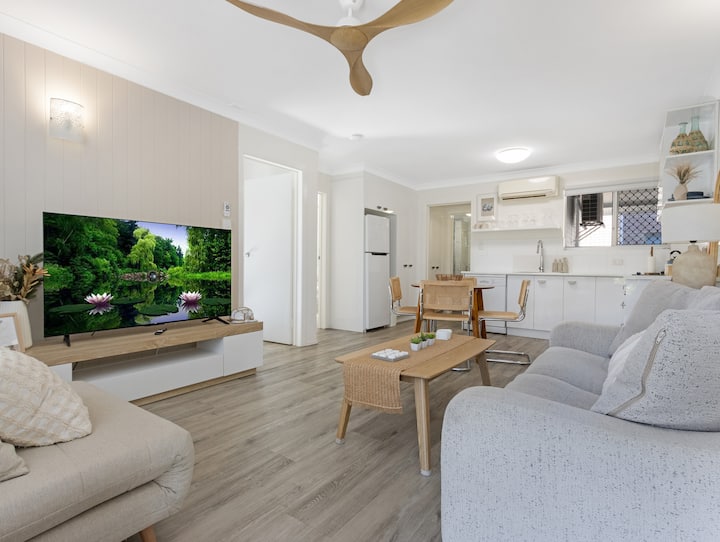 The Bay Beach Shack - Hervey Bay