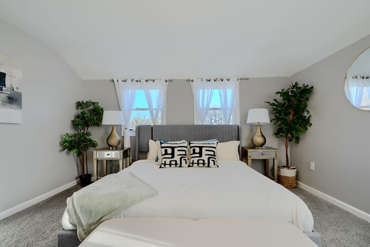 The Towson Townhome Collection - Towson, MD