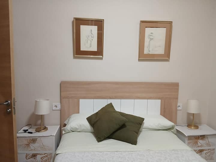 Tu Habitación Doble Cerca Del Centro Vt-56790-v - Valencia