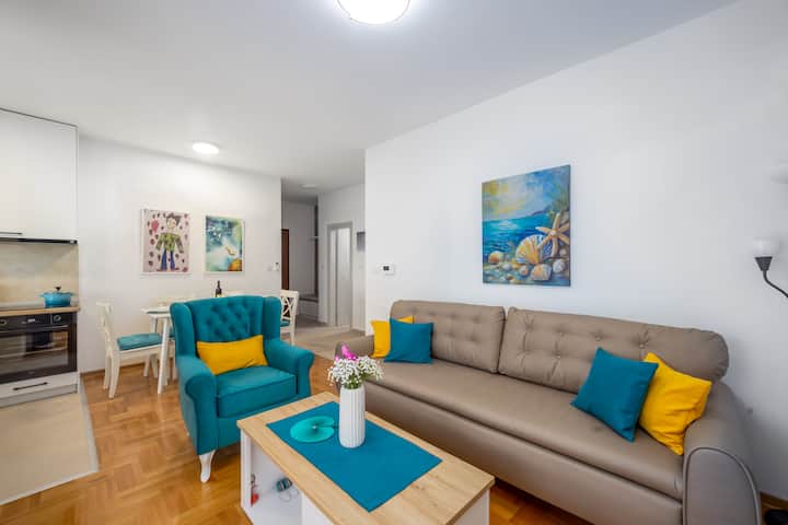 Two Bedroom Apartment - Mali Princ Dimitrije - Budva