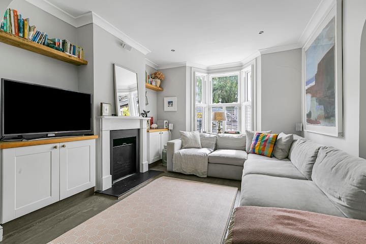 Beautiful Family Home In Wandsworth Sw London - Londres