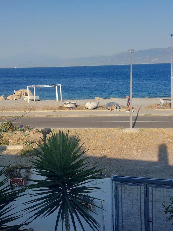 Beach House  Casavacanza - Messina