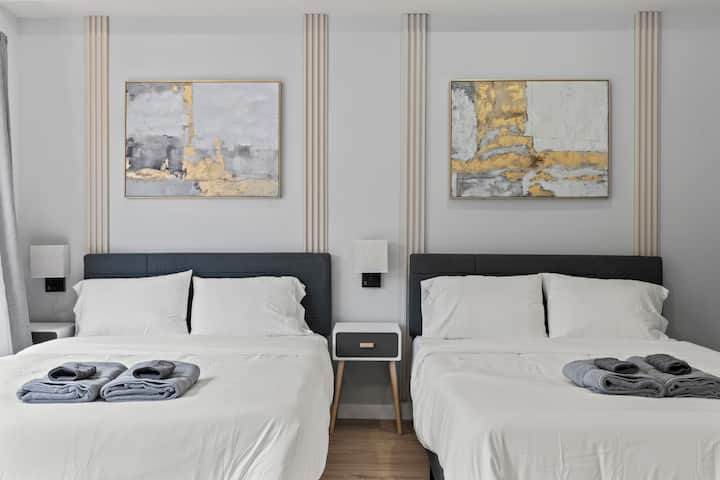 3-queen Beds | Sleeps 6 | Prime Old City | Family - Philadelphia, PA