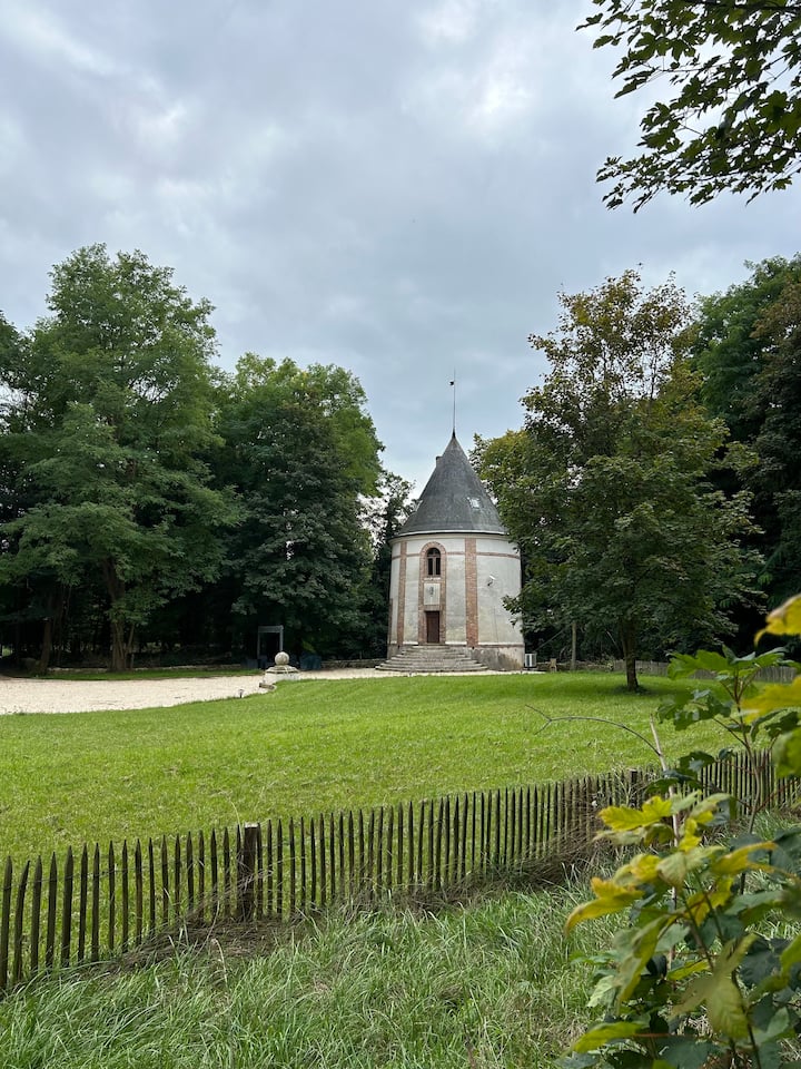 La Tour Du Château - Domainepona - Pontault-Combault