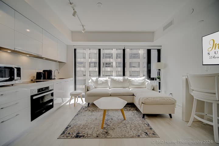 Luxury Living Wellness Suite - Pool, Hot Tub & Gym - 多倫多
