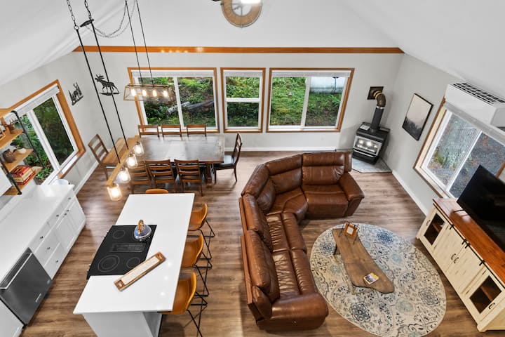 Luxury Rainier Cabin-sauna-hot Tub-ev-wifi - Ashford, WA