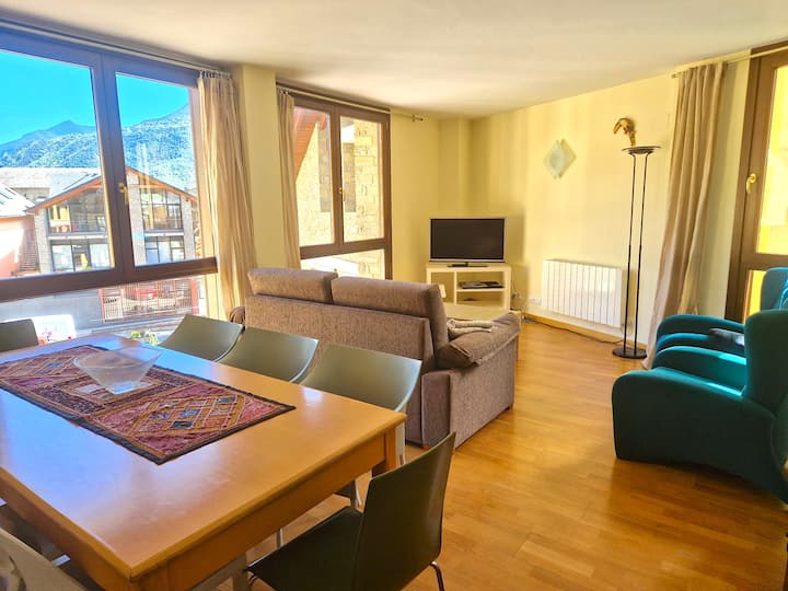 Rural D'àneu | Apartament Familiar Amb Vistes - Esterri d'Àneu