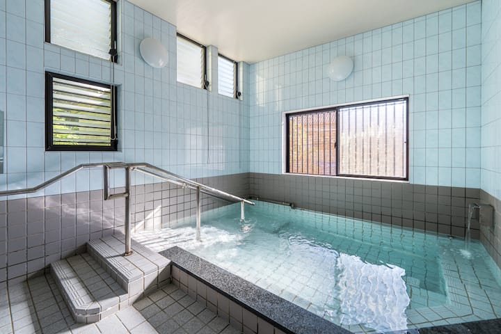 Nachi’s Only Private Onsen & Manga Escape - Japan