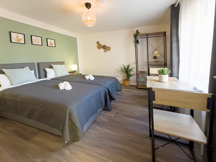 Immostay M#5- Large Terrace, Wifi & Parking, 4k Tv - Bremen