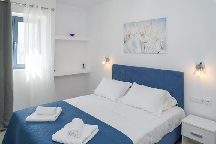 Sunny & Blue 3 / Luxury Apartment With Balcony - Antiparos