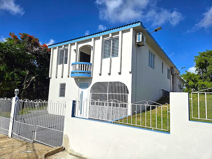A Lovely, Cozy And Salty Home! - Aguadilla