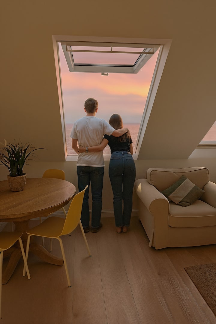 Dream Beach Loft | Epic Views & Window-balconies - Tramore