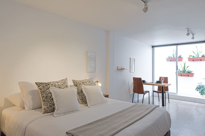 Stylish & Cozy Loft In Prime Chapinero Location - Colombia