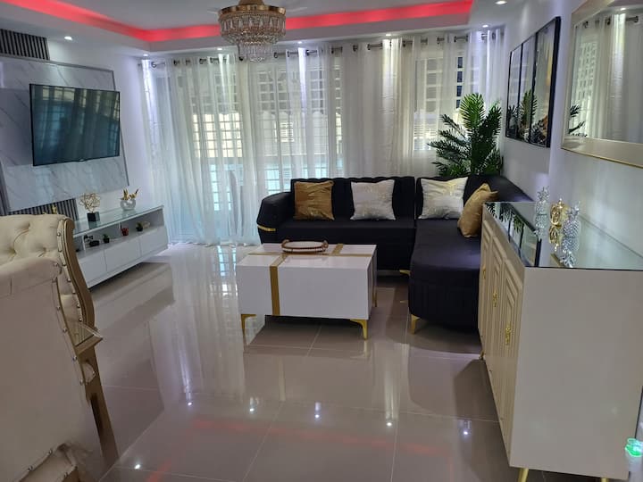 Hermoso Y Confortable Apto. Resid. - Santo Domingo