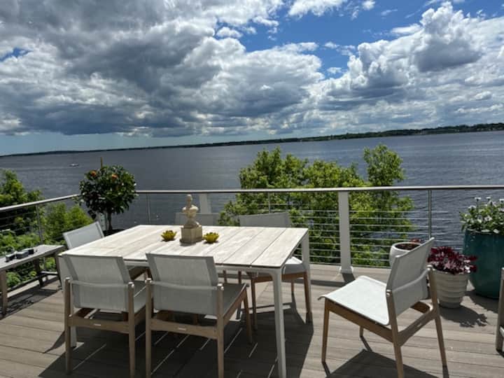 The Waterfront House You've Been Dreaming About! - Providence, RI