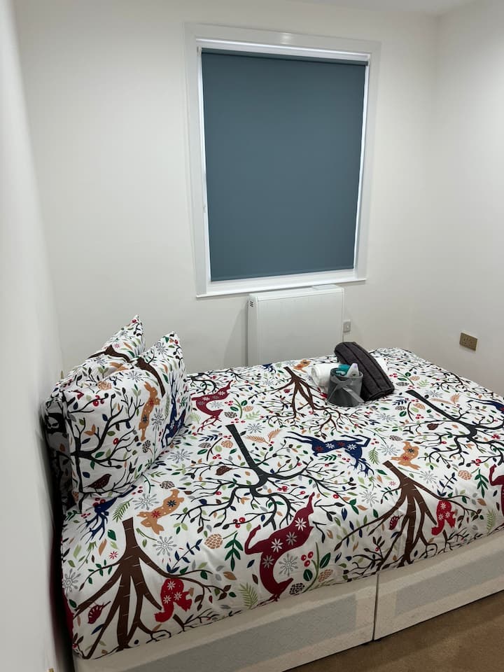 Bedsit Dream In Fulham - Fulham