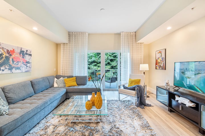 F1rst Class Condo In Miami 3-bedrooms 4-bathrooms - Doral, FL